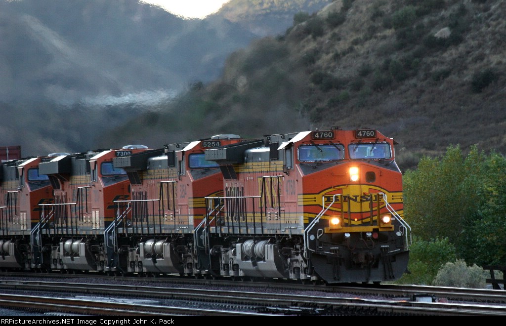 BNSF 4760